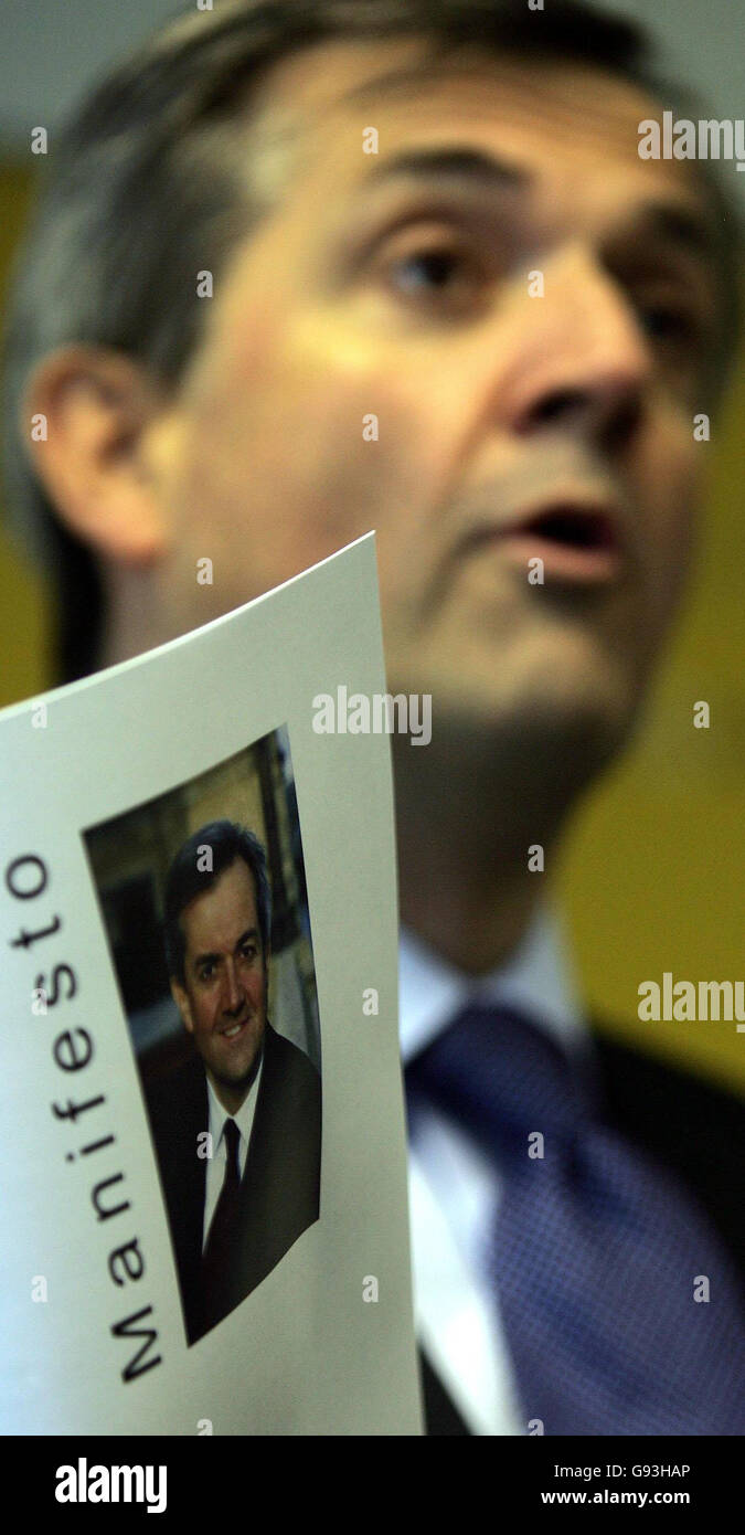 POLITICS LibDems Huhne Stock Photo - Alamy