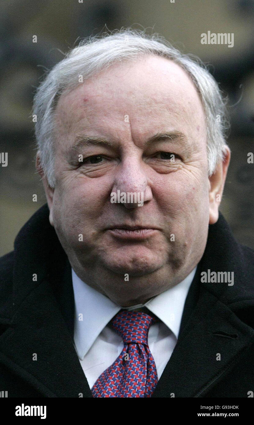 George foulkes mp after the memorial service at dunfermline abbey hi ...