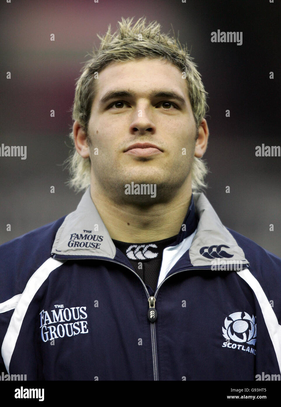 5 lines hi-res stock photography and images - Alamy