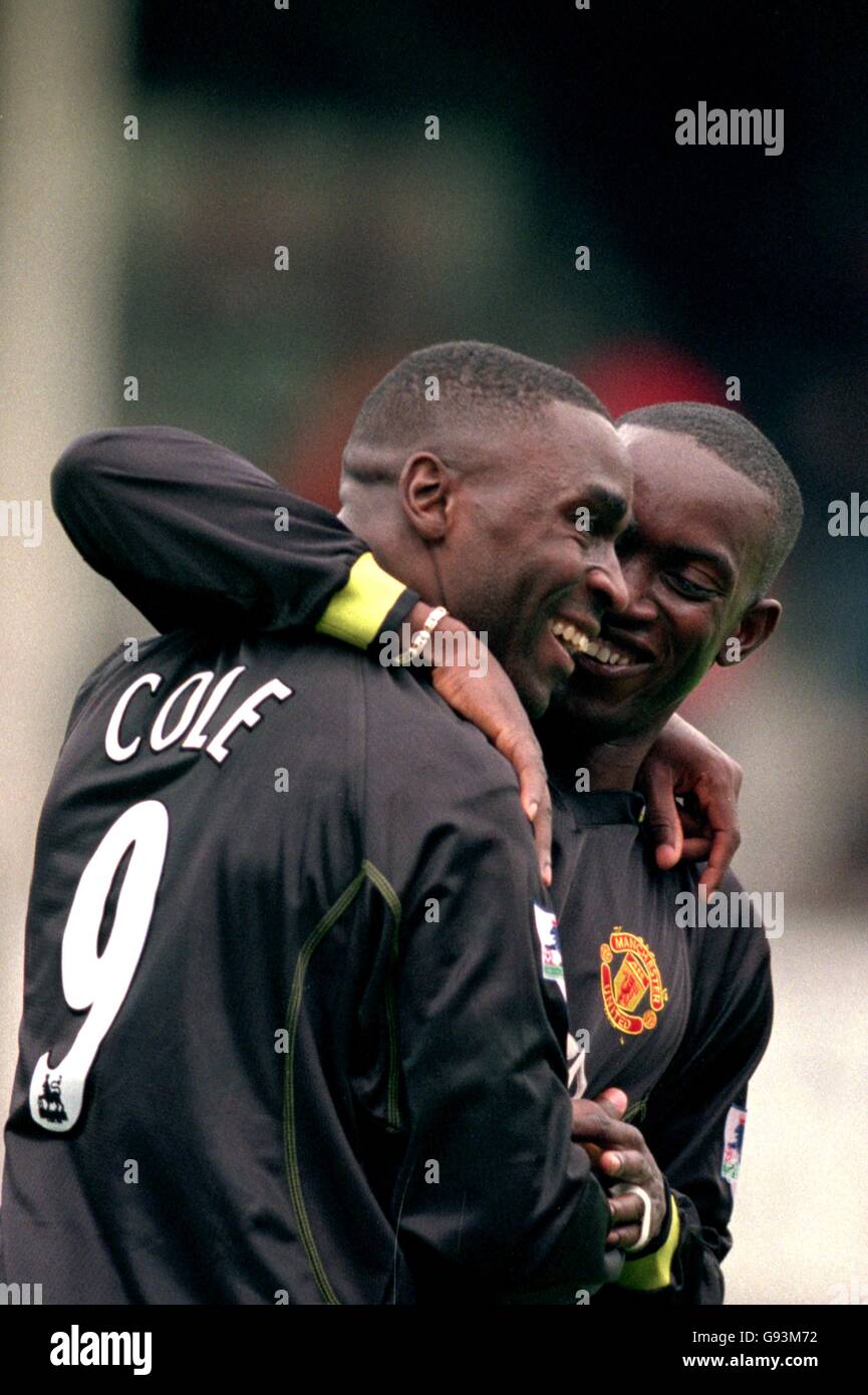Manchester United's Andy Cole (left) celebrates with teammate Dwight ...
