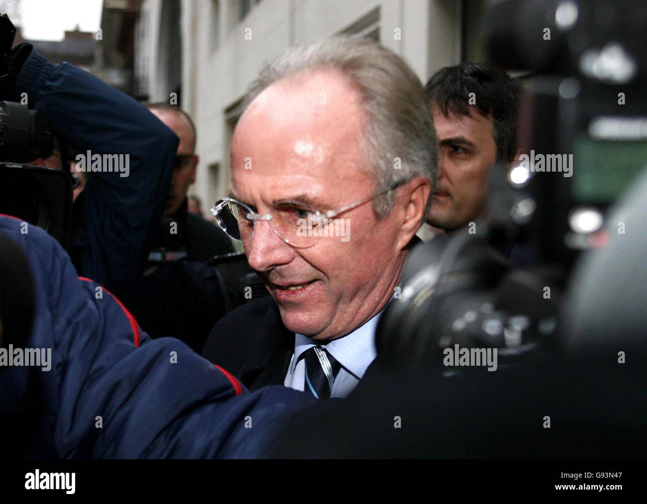 England coach Sven-Goran Eriksson leaves the Football Association (FA ...