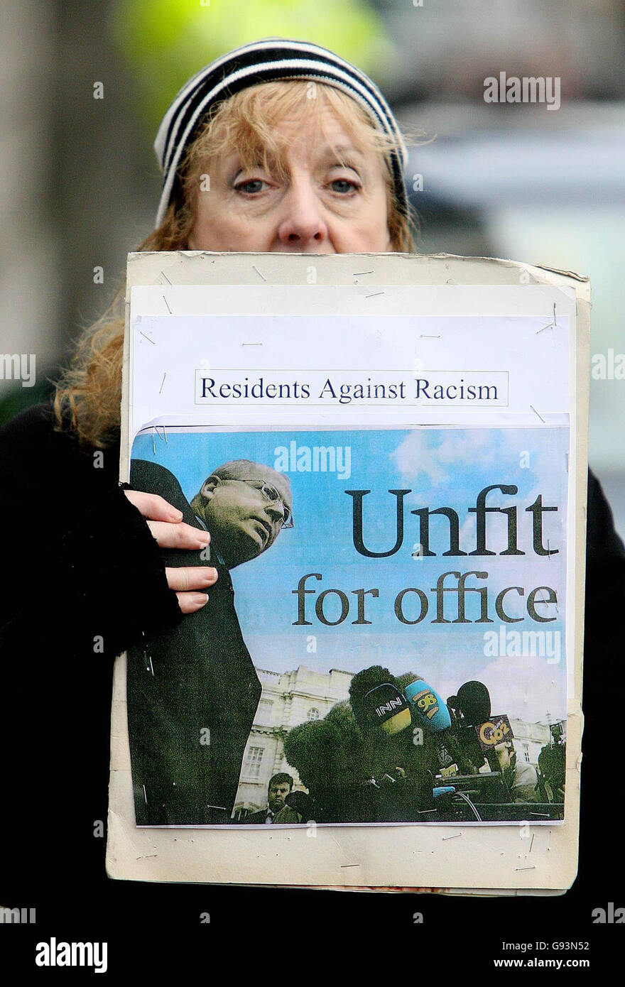 Courts deportation hi-res stock photography and images - Alamy