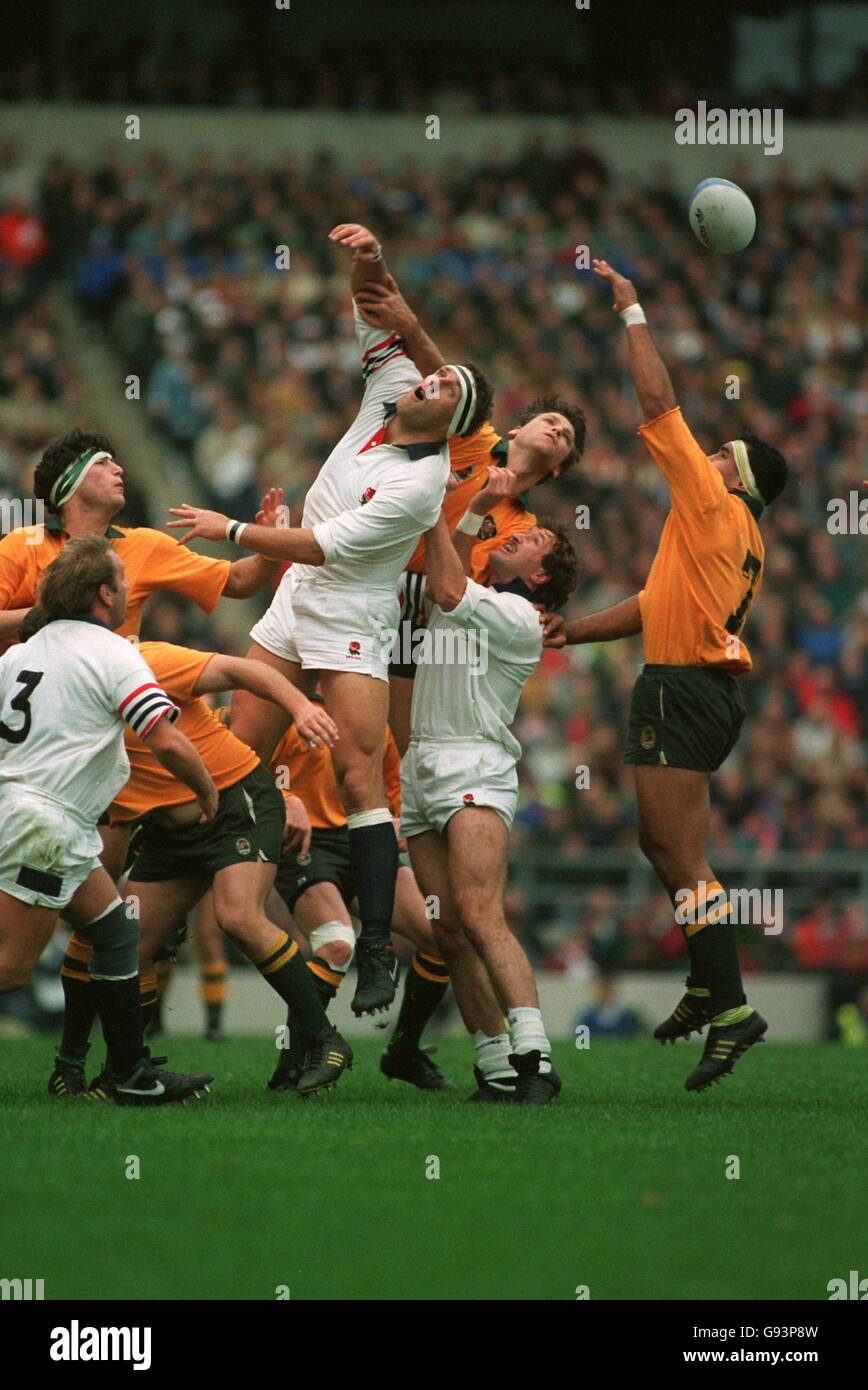 Wade dooley england rugby hi-res stock photography and images - Alamy