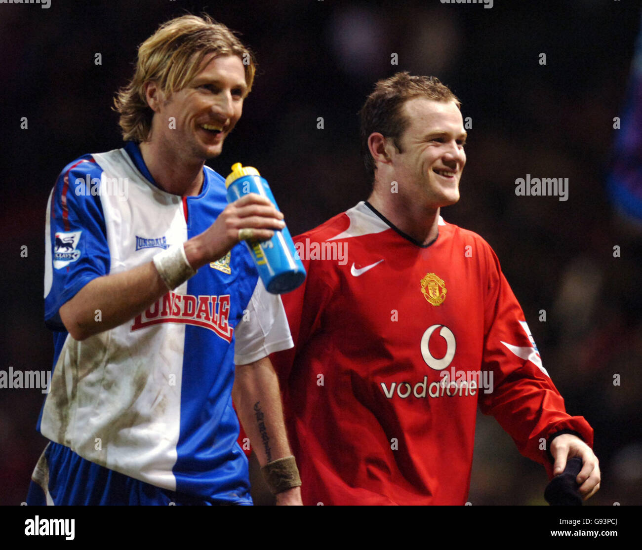 l-r; Blackburn Rovers' Robbie Savage and Manchester United's Wayne ...