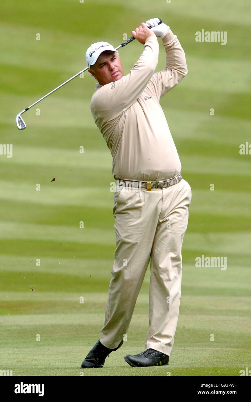 Golf - The BMW Championship 2005 - Wentworth. Stephen Dodd Stock Photo ...