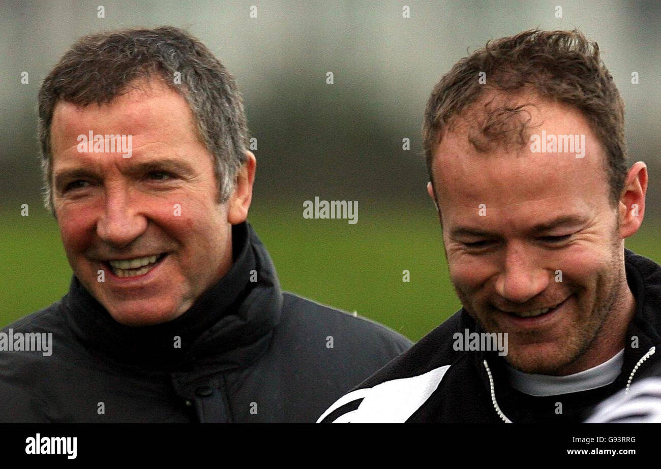 Graeme shearer hi-res stock photography and images - Alamy