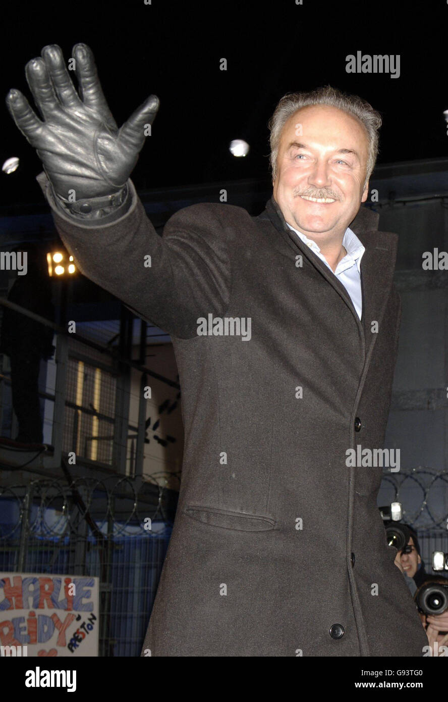 George galloway big brother hi-res stock photography and images - Alamy