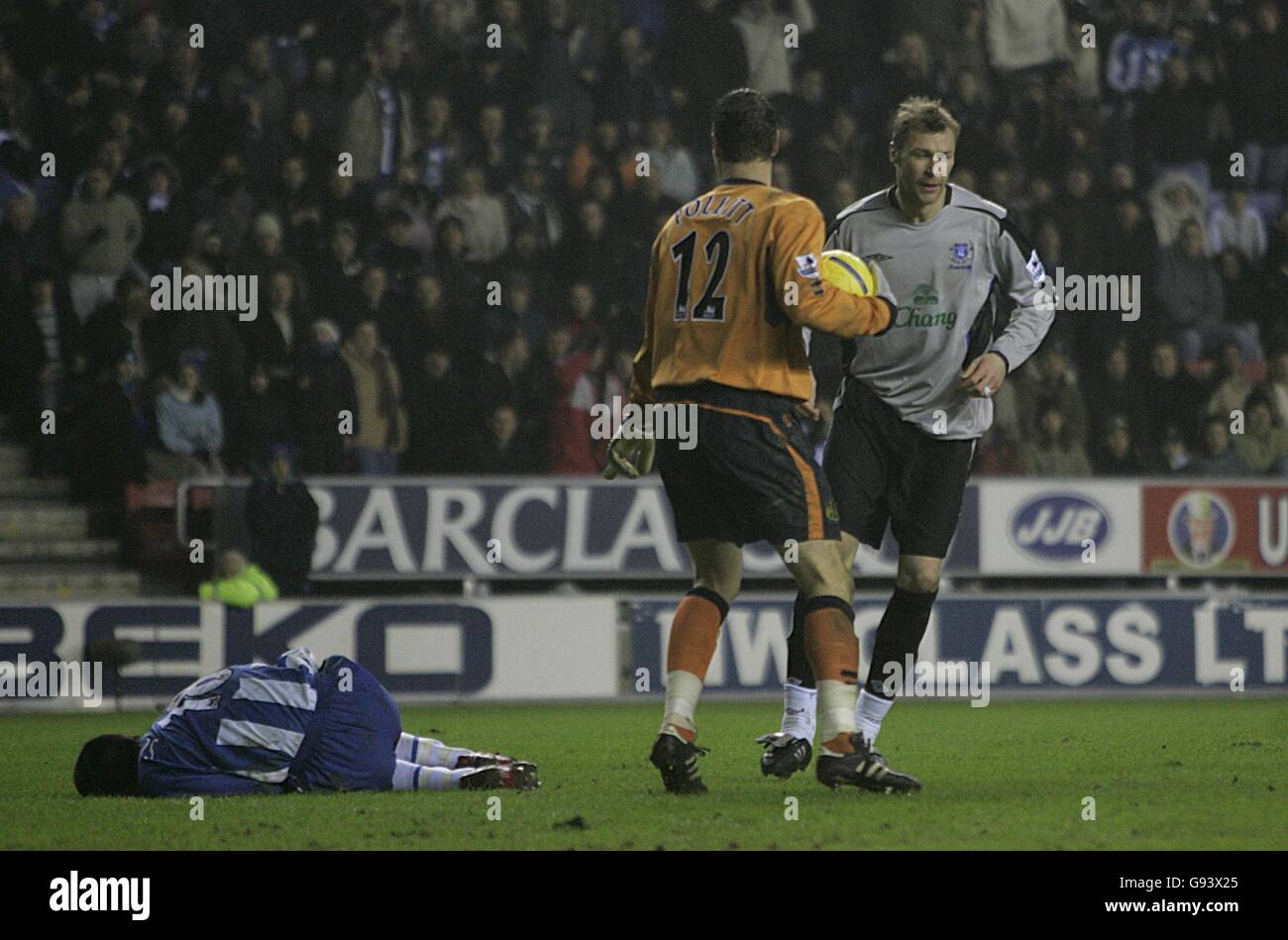 Everton's Duncan Ferguson (r) prior to being sent off as Wigan Atheltic ...
