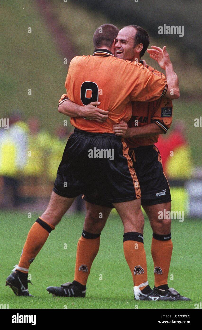 Wolverhampton Wanderers' Fernando Gomez (right) celebrates their second ...