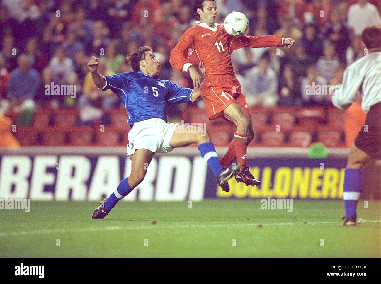 Soccer euro 2000 qualifier group 1 wales v italy hi-res stock ...