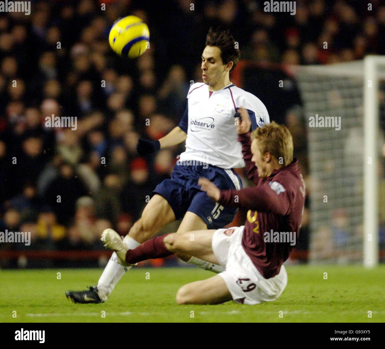Sebastian larsson arsenal hi-res stock photography and images - Alamy