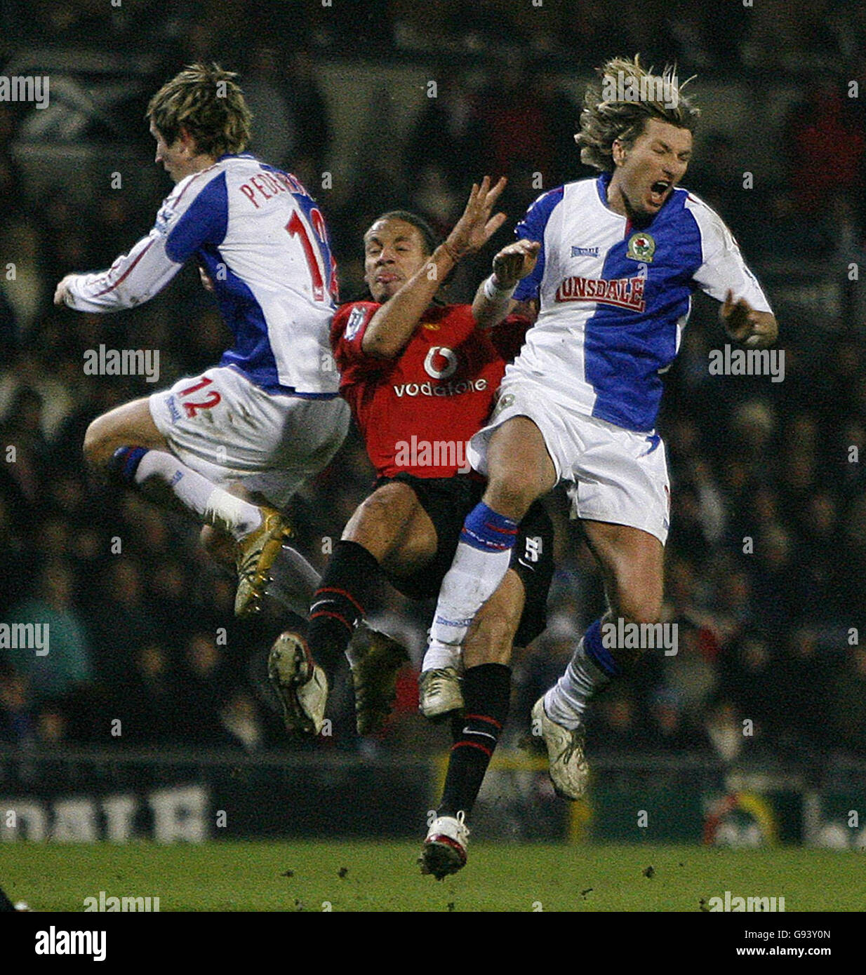 Manchester United's Rio Ferdinand challenges Blackburn Rovers' Robbie ...