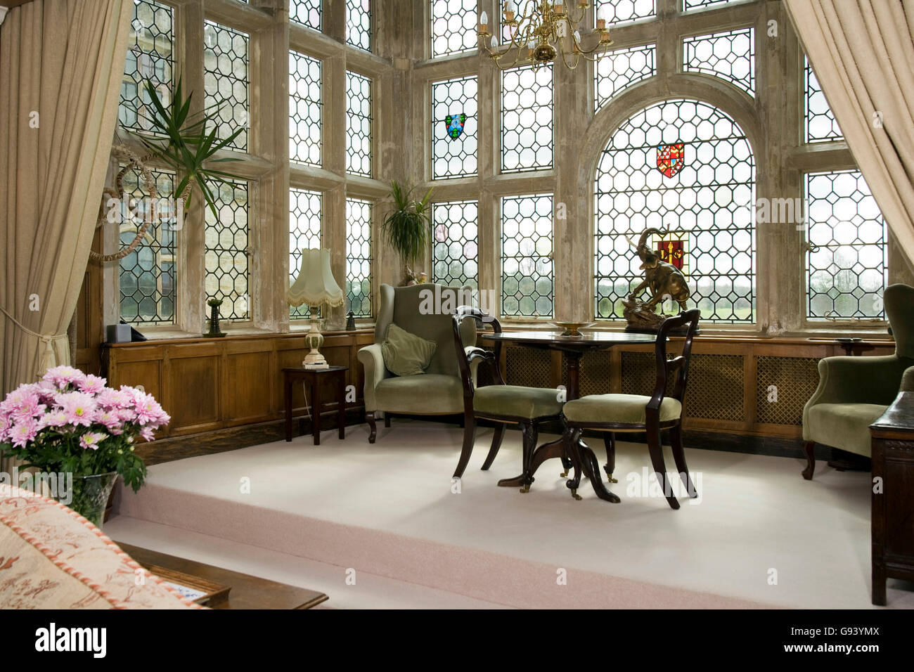 Colorful stained glass house hi-res stock photography and images - Alamy