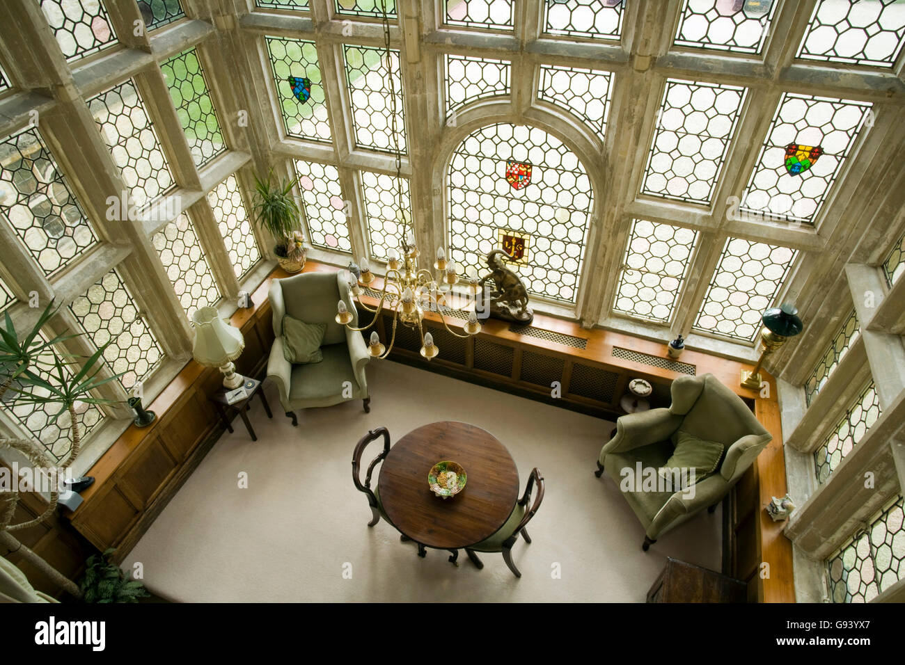 Colorful stained glass house hi-res stock photography and images - Alamy