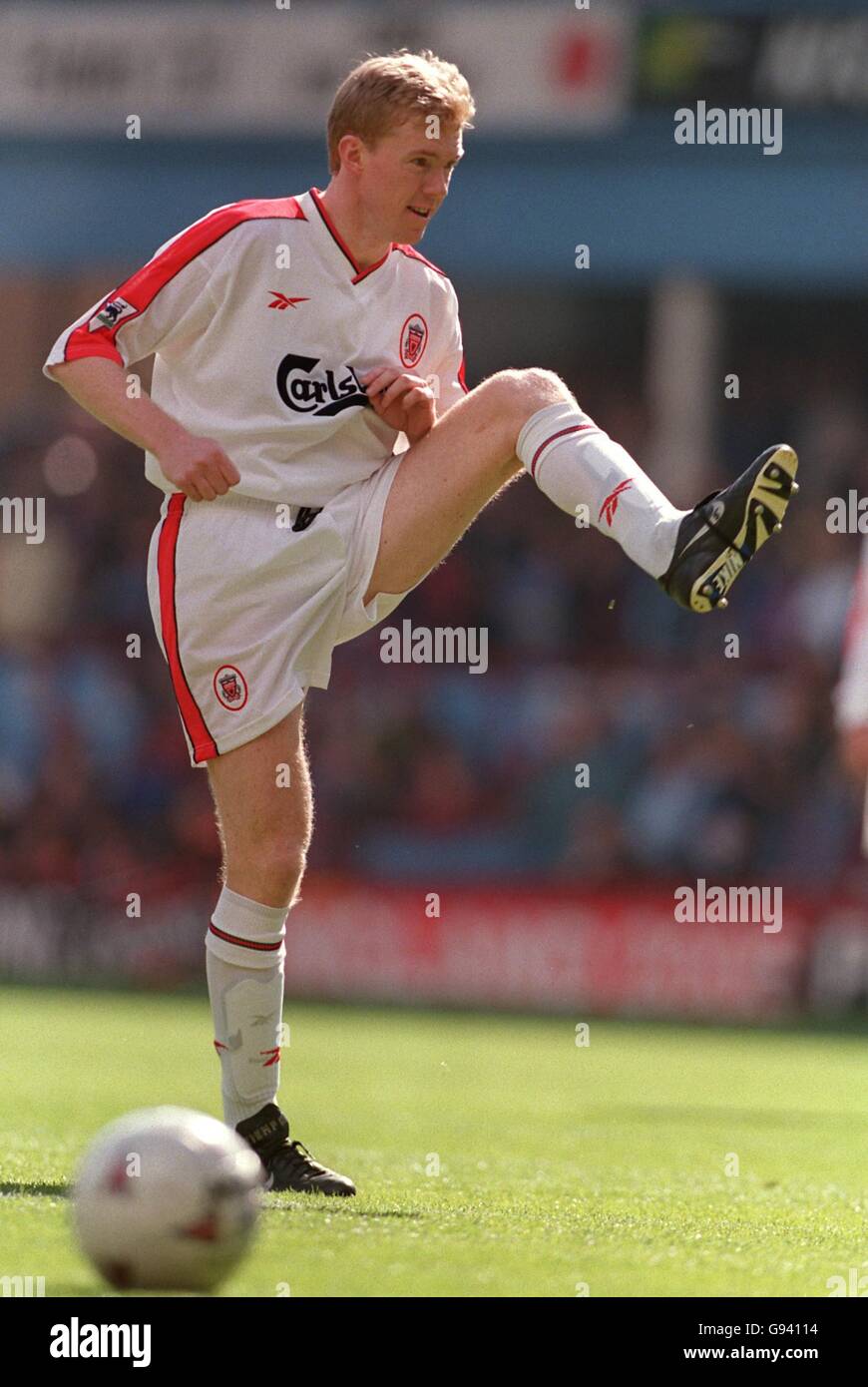 Steve staunton liverpool hi-res stock photography and images - Alamy