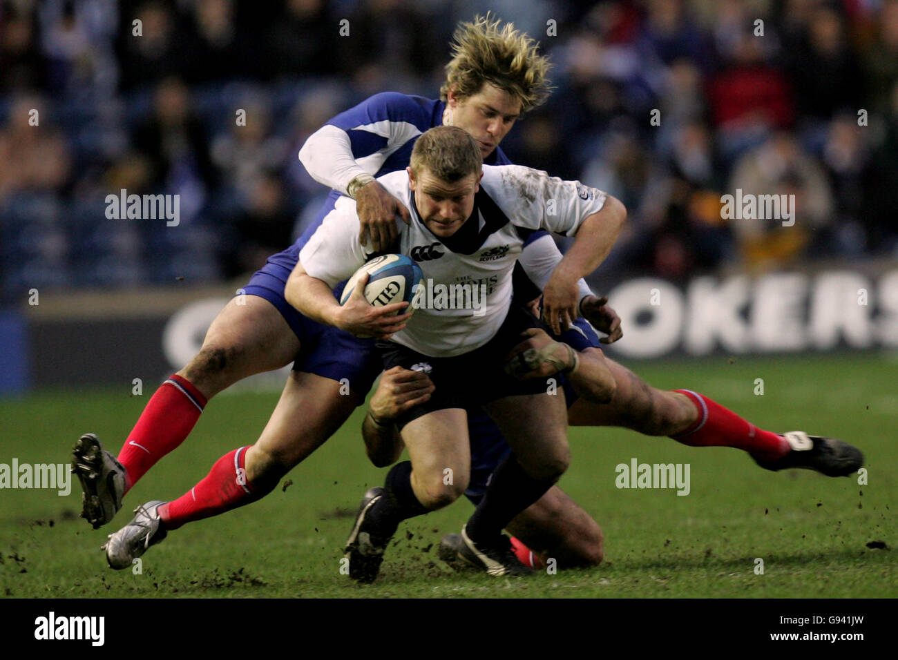 Scotland's Scott Lawson and France's Dimitri Szarzewski Stock Photo - Alamy