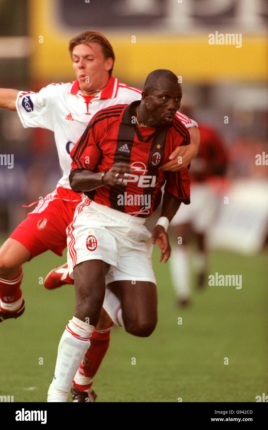 George weah milan hi-res stock photography and images - Alamy