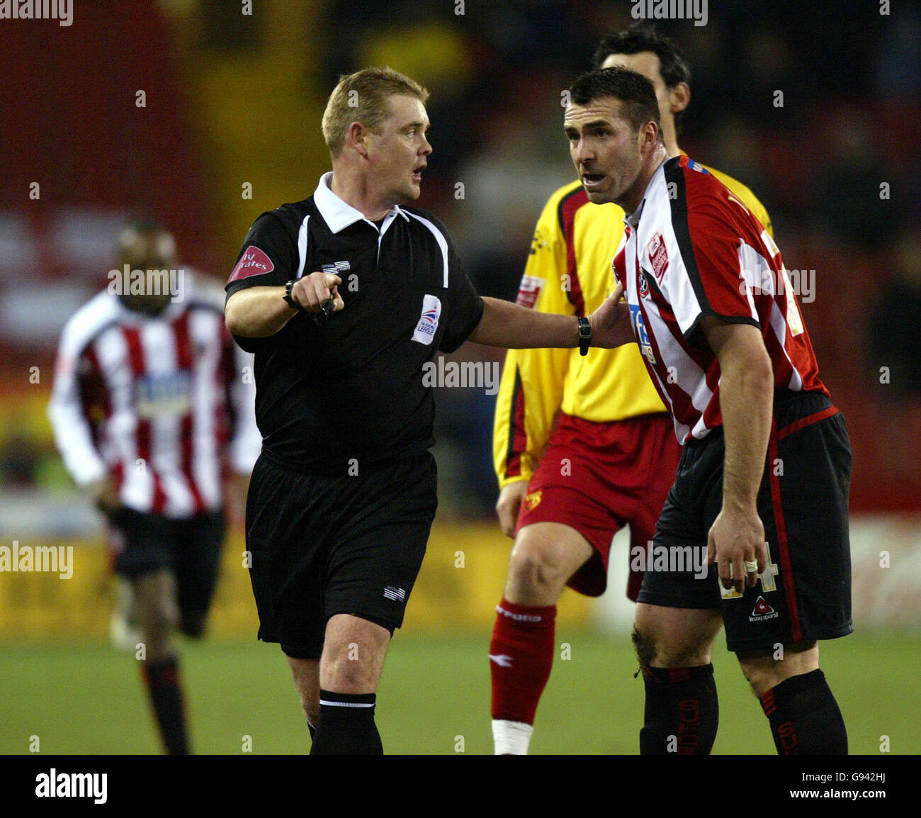 Referee andy hall hi-res stock photography and images - Alamy