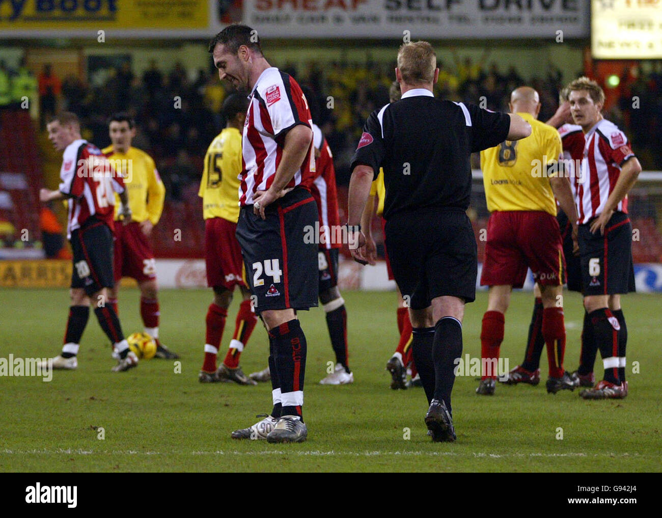 Referee andy hall hi-res stock photography and images - Alamy