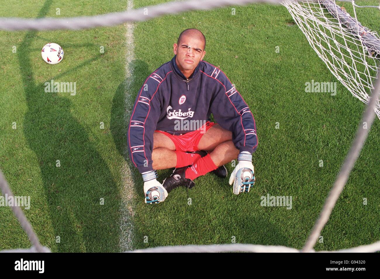 Tony warner liverpool hi-res stock photography and images - Alamy