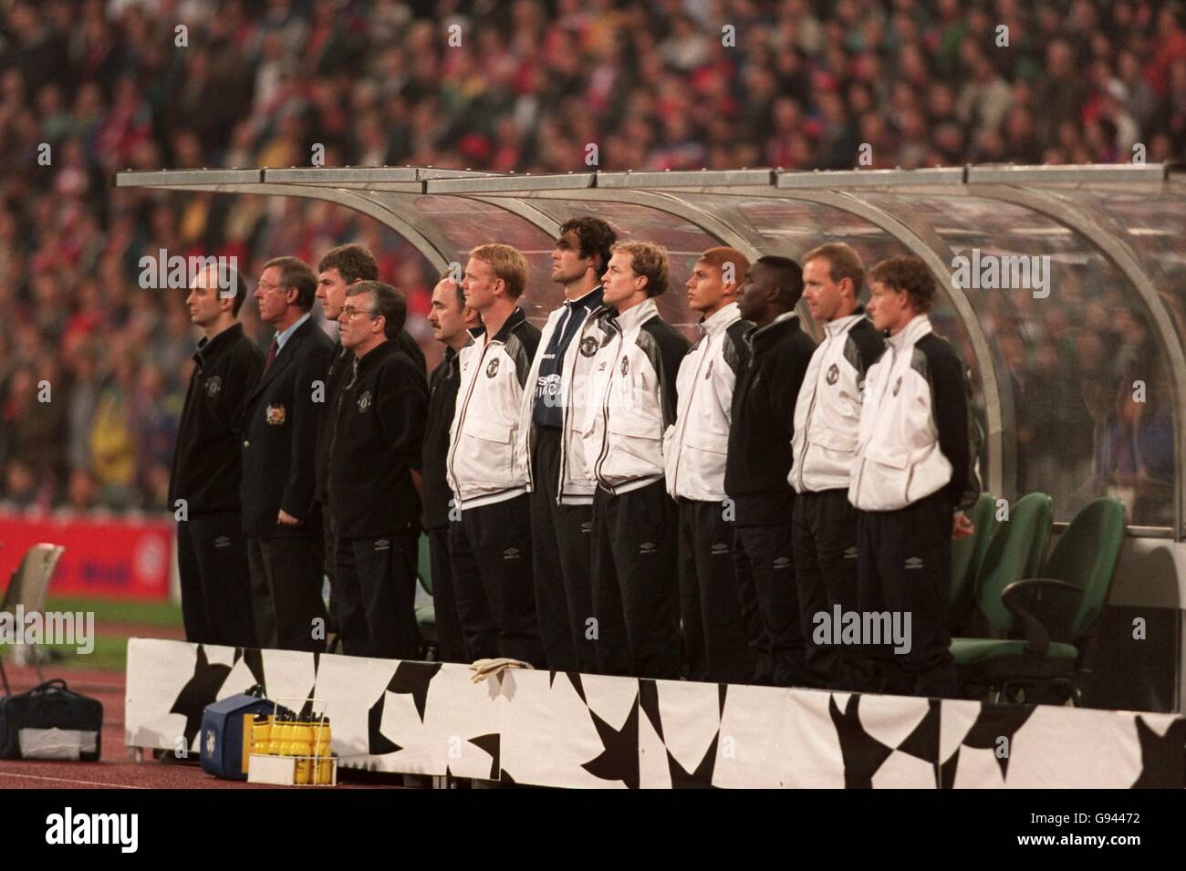 Manchester United's bench line up for the minute's silence in memory of ...