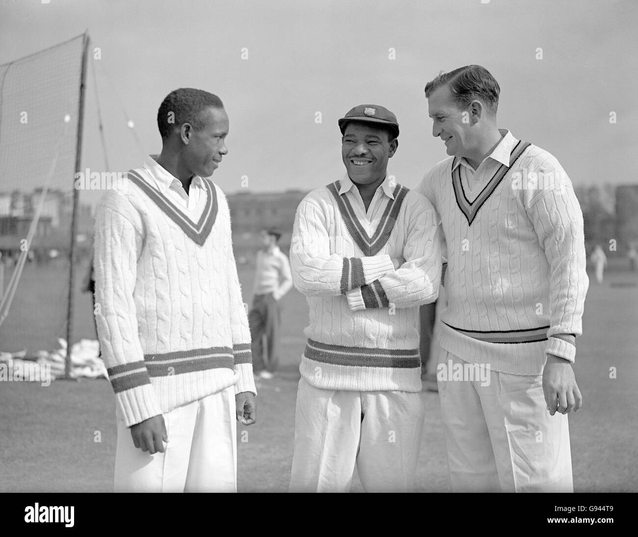 Roy gilchrist hi-res stock photography and images - Alamy