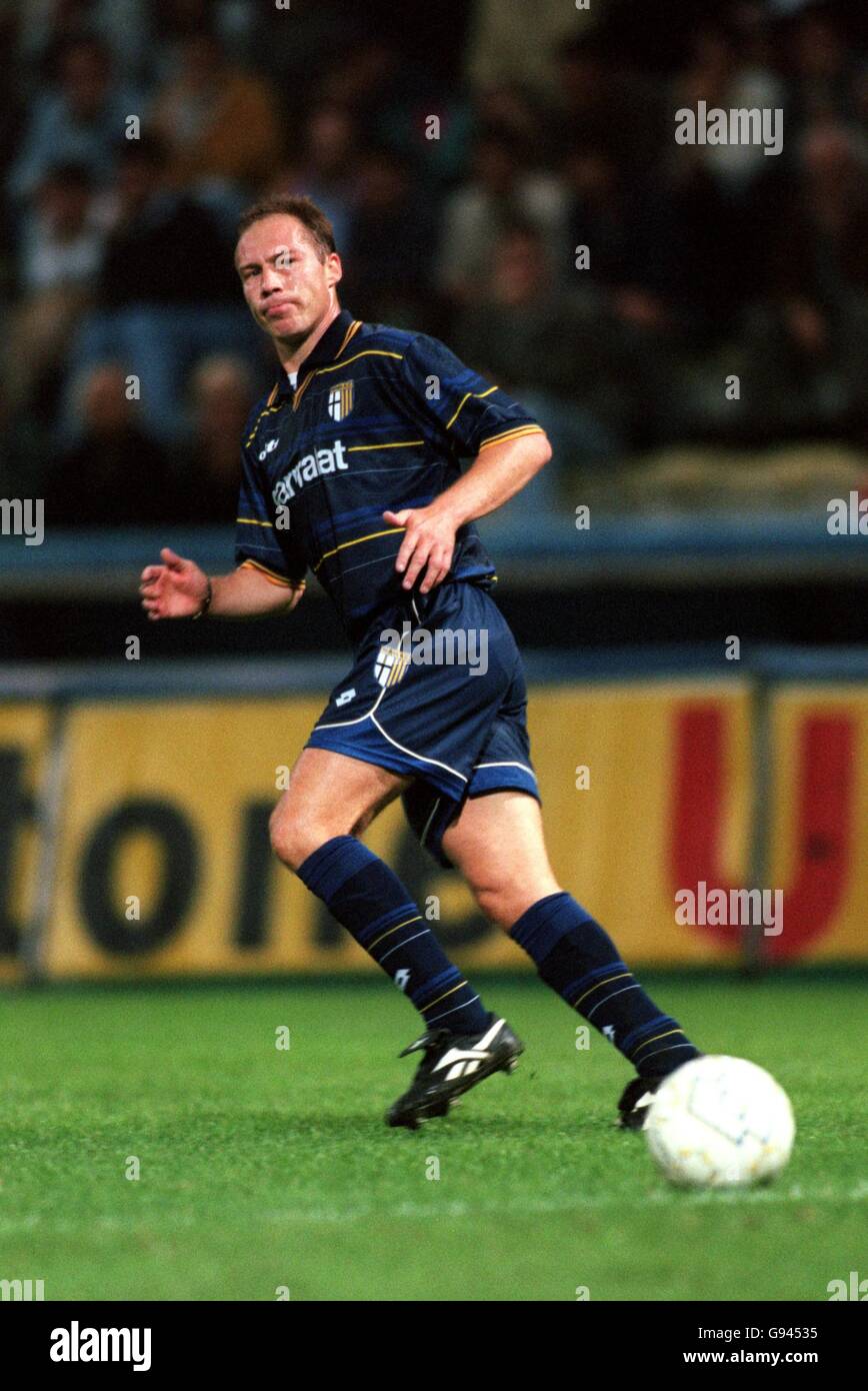 Soccer - UEFA Cup - First Round Second Leg - Parma v Fenerbahce ...