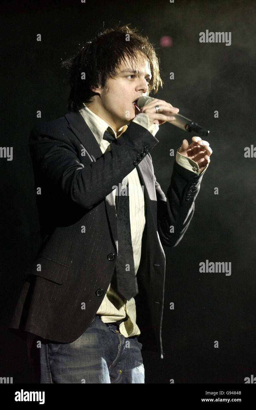 Jazz musician Jamie Cullum performing on stage at the Hammersmith ...