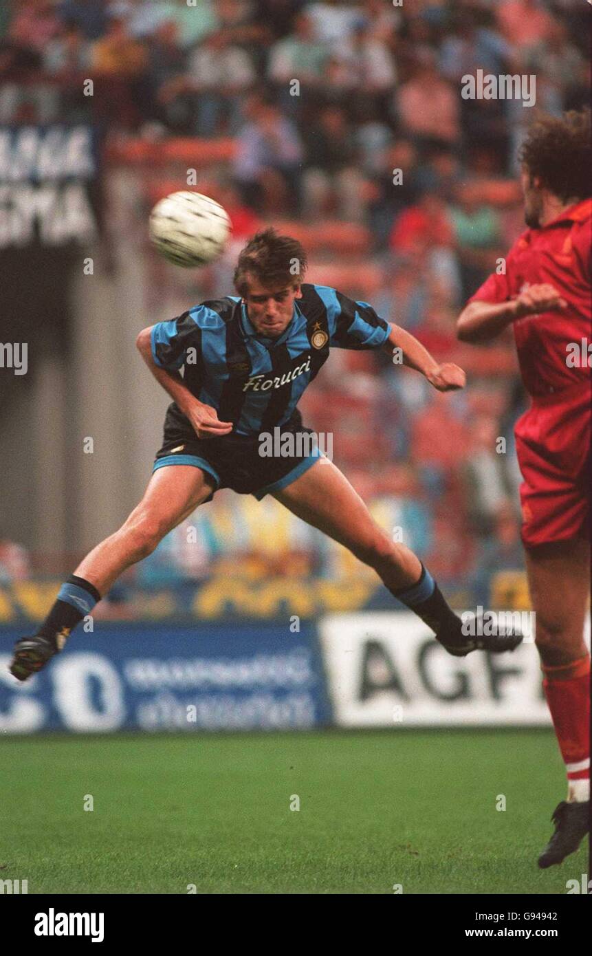 11 sep 94 nicola berti hi-res stock photography and images - Alamy