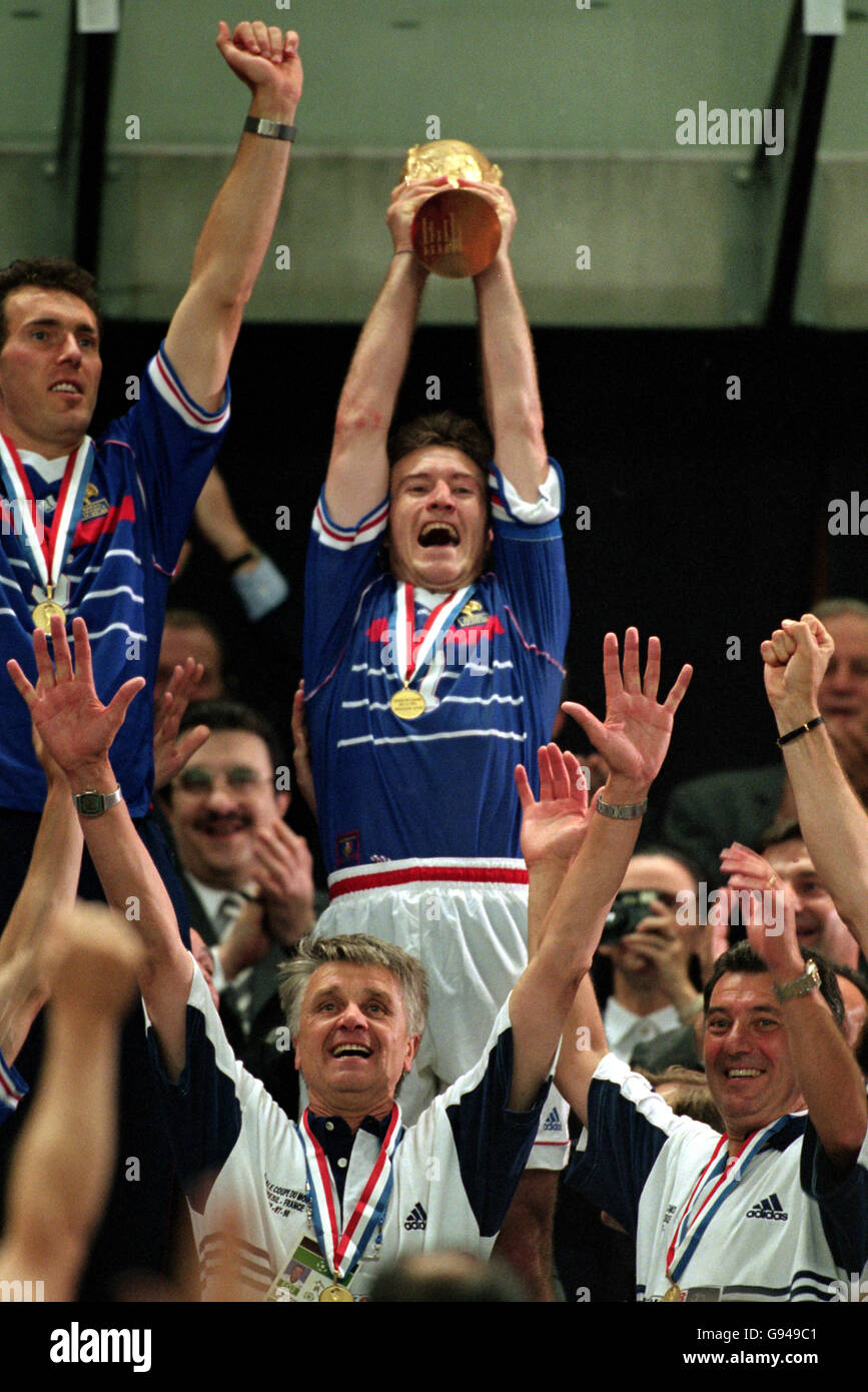 Soccer - World Cup France 98 - Final - Brazil v France Stock Photo - Alamy