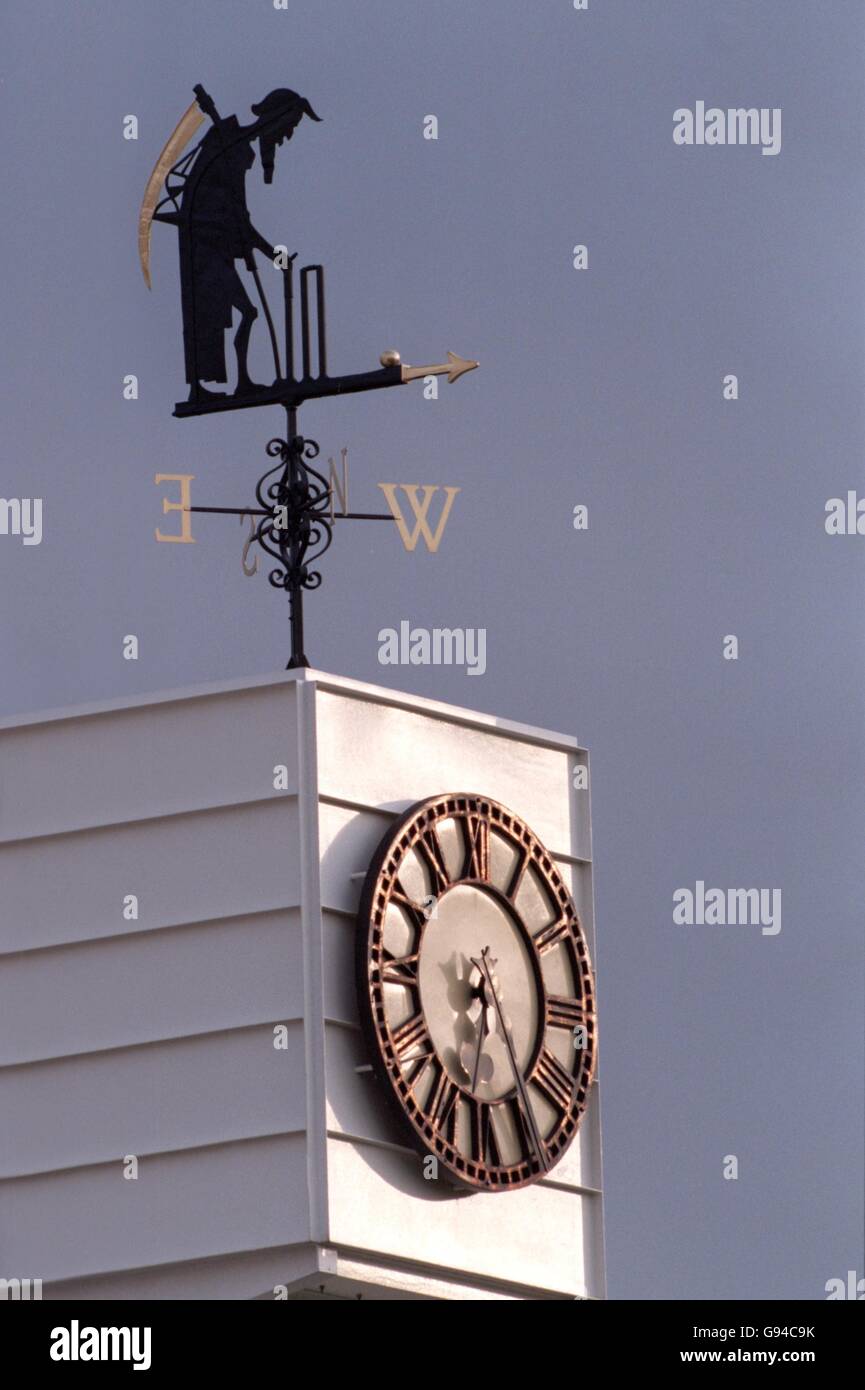 Old father time and weather vane hi-res stock photography and images ...