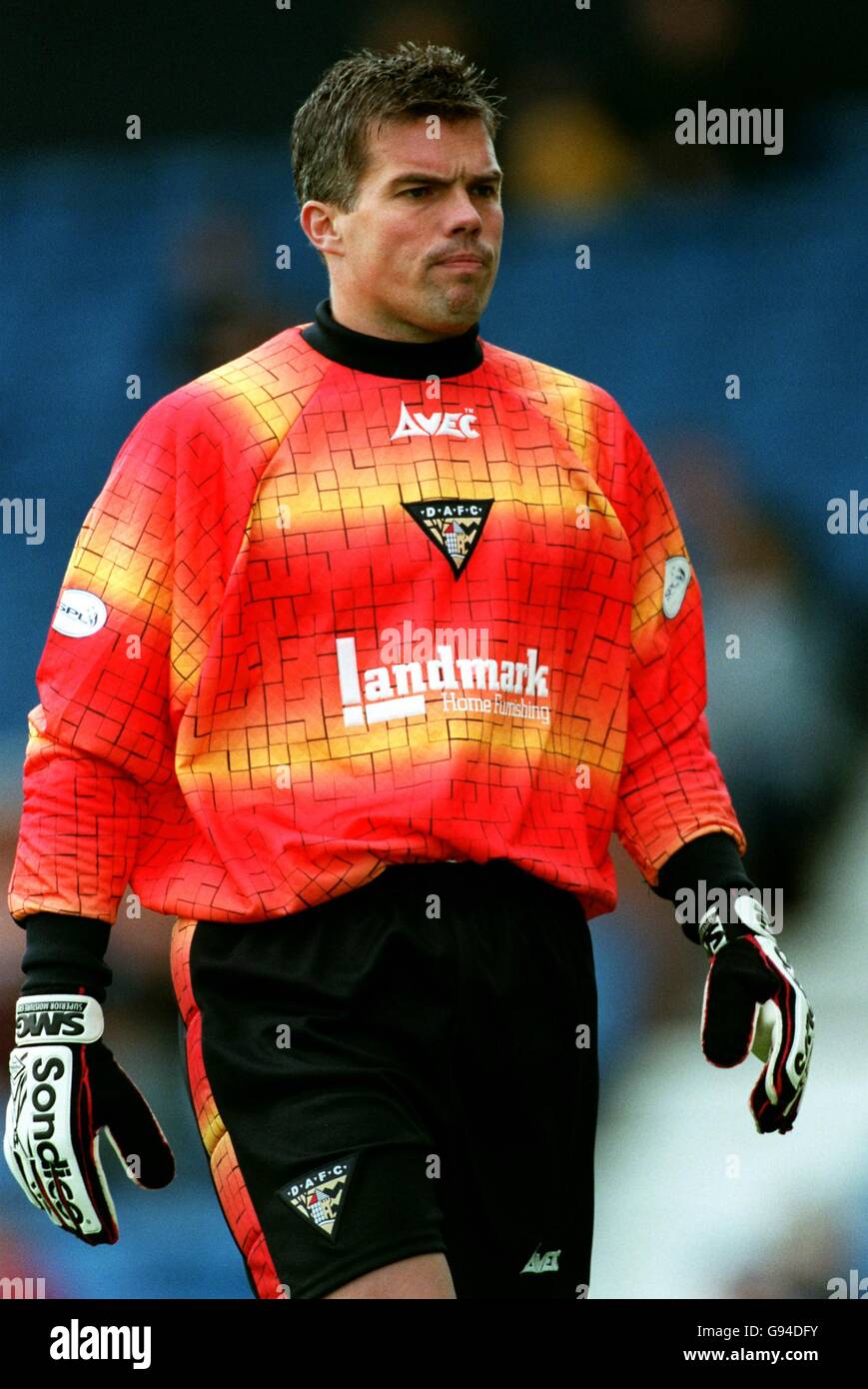 Lee butler goalkeeper hi-res stock photography and images - Alamy