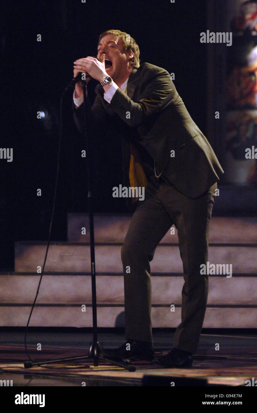 BRIT Awards 2006 - Earls Court Stock Photo - Alamy