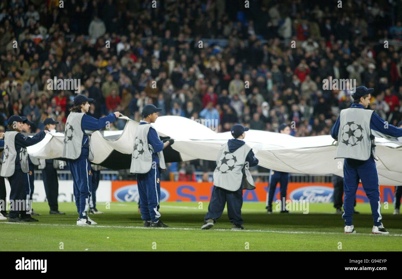 Soccer - UEFA Champions League - Round of 16 - First Leg - Real Madrid ...