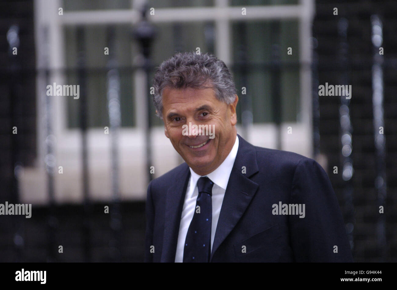 David dein arsenal hi-res stock photography and images - Alamy