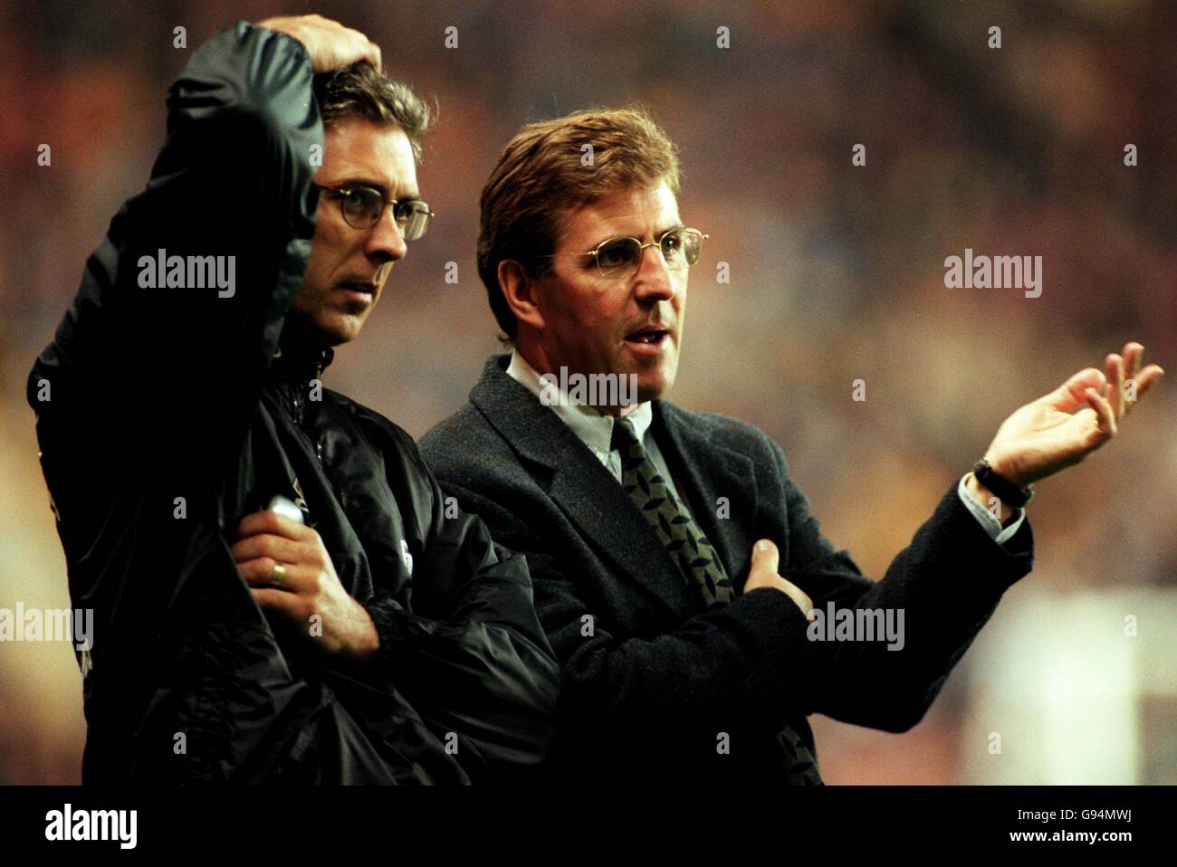 Wolverhampton wanderers manager mark mcghee hi-res stock photography ...