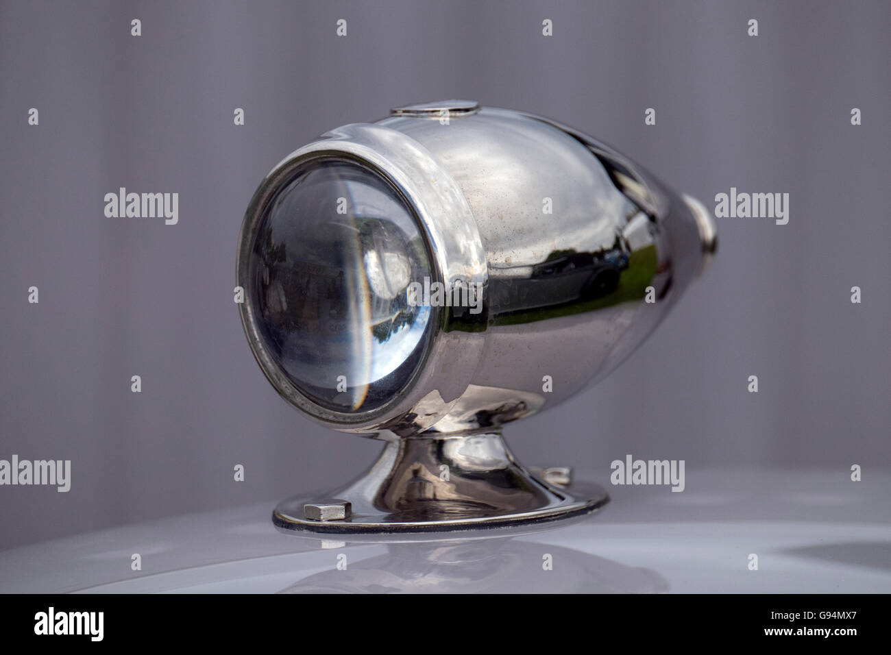 Lamp chrome hi-res stock photography and images - Alamy