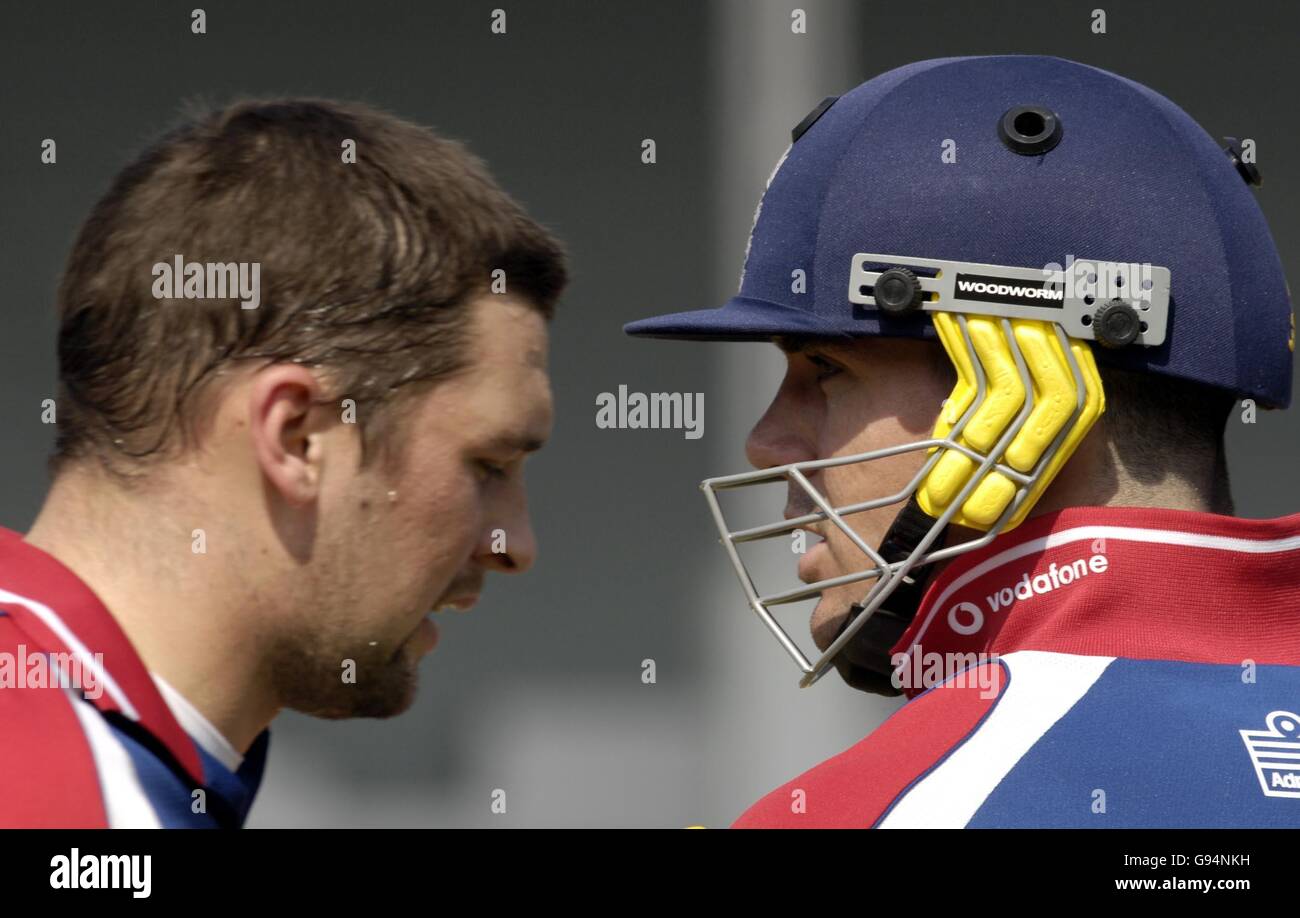 England cricketer kevin pietersen sporting hi-res stock photography and ...