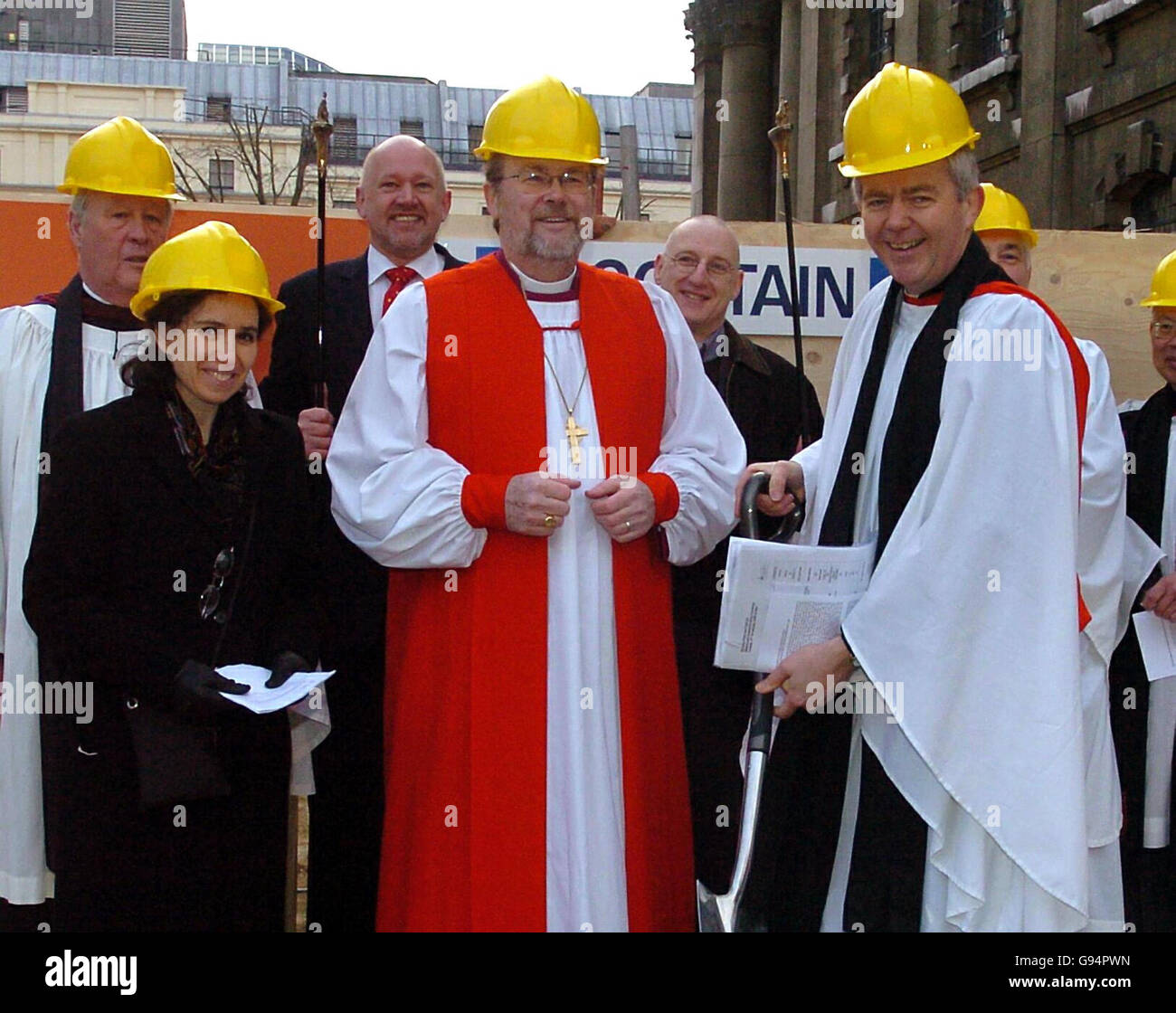 Rabbi stands hi-res stock photography and images - Alamy