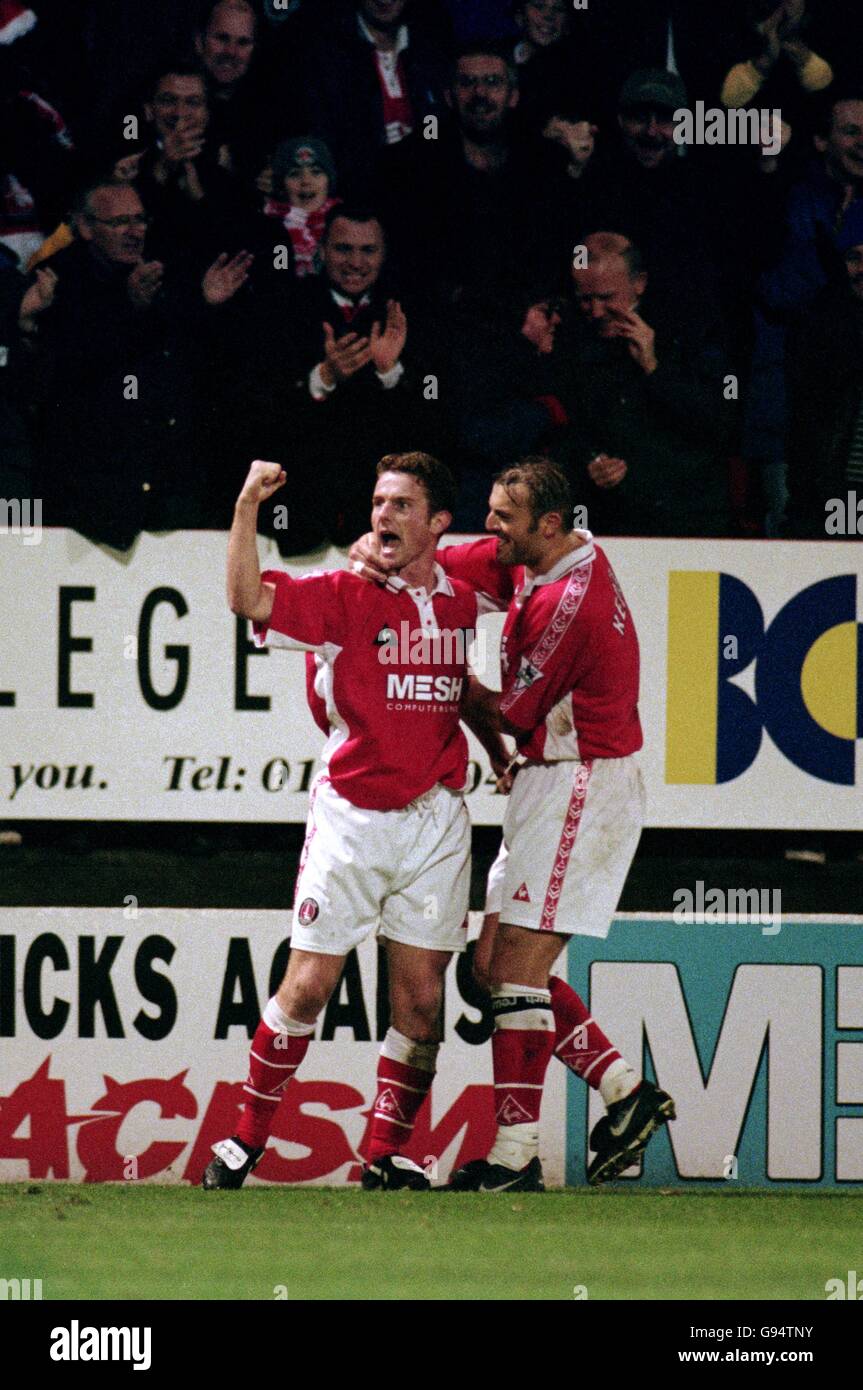 Charlton Athletic's Mark Kinsella (left) celebrates scoring with ...