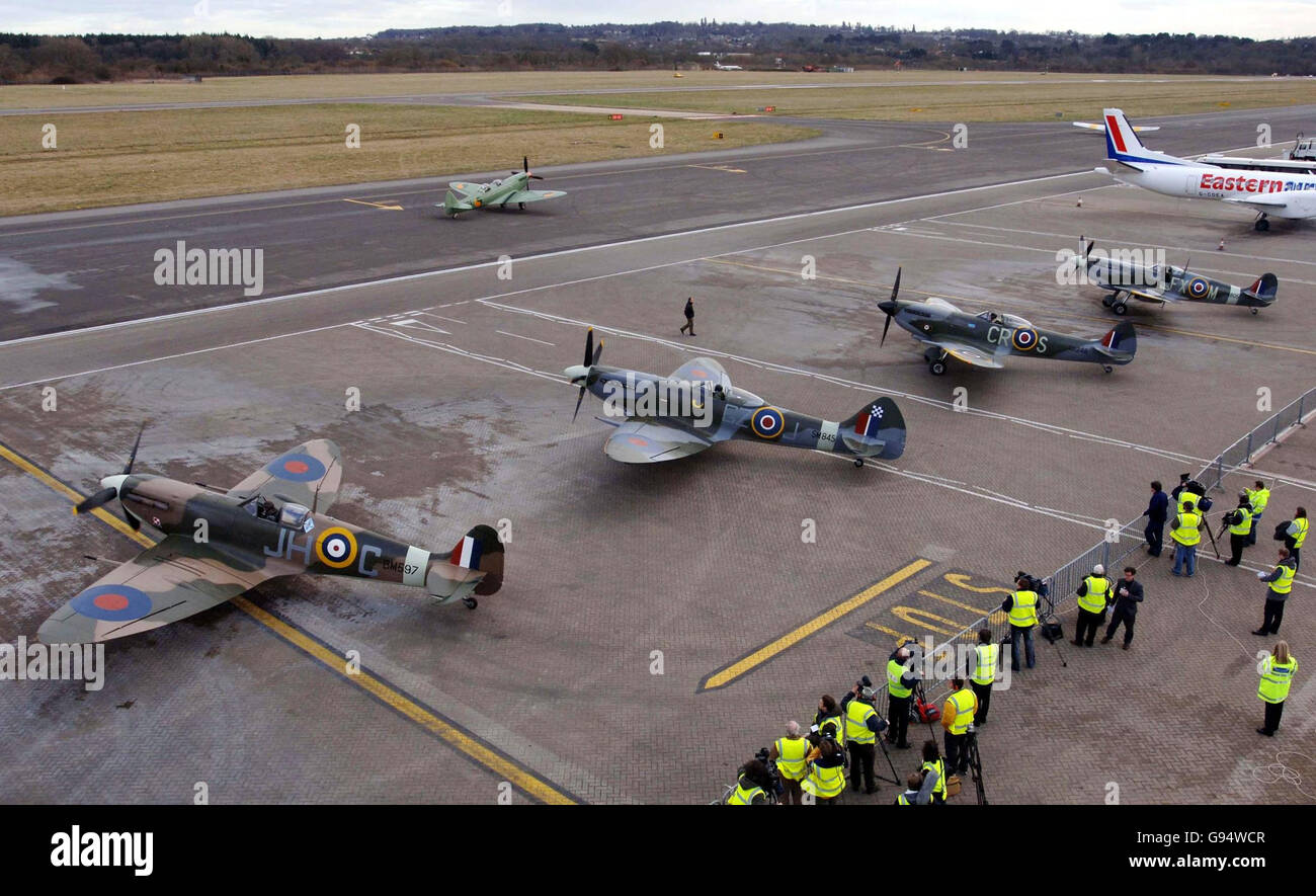 Spitfire rear hi-res stock photography and images - Alamy