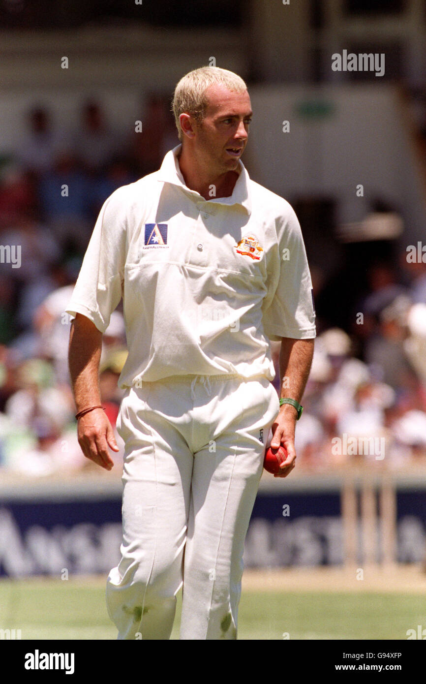 Colin miller cricket hi-res stock photography and images - Alamy