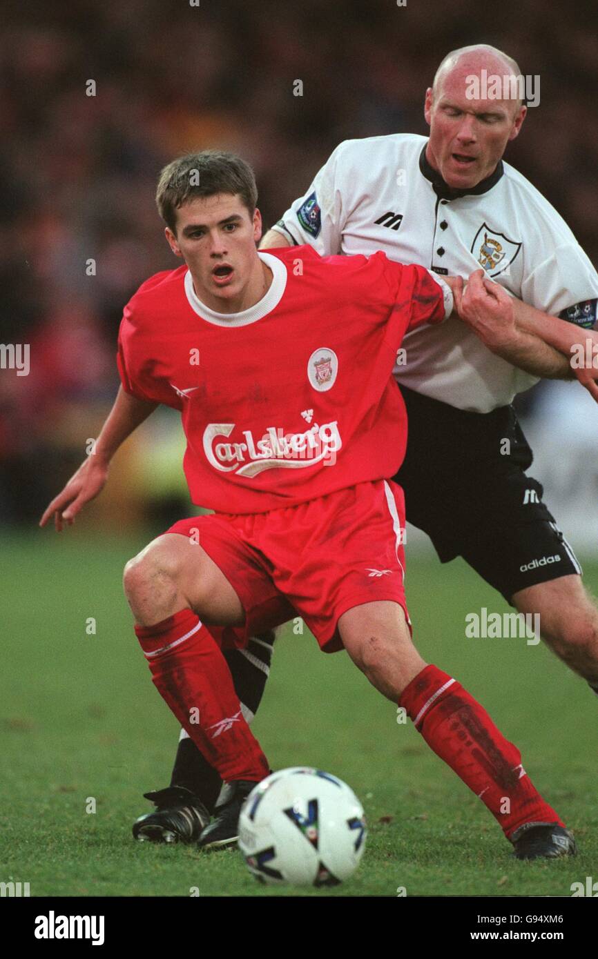 Liverpools michael owen shields ball port vales neil aspin hi-res stock ...