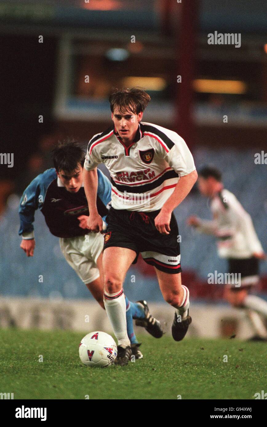 Paul teather hi-res stock photography and images - Alamy