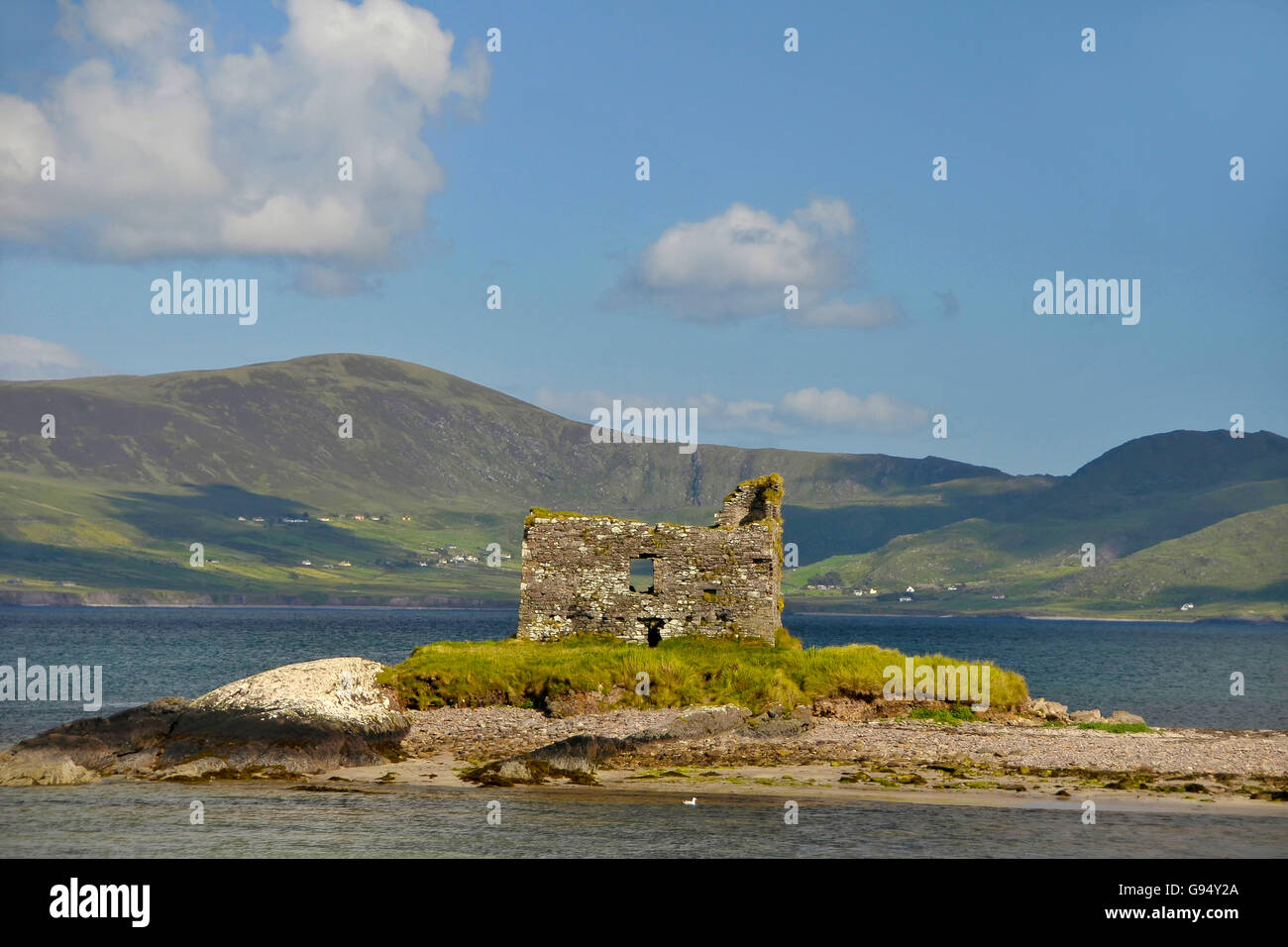 Ballinskelligs Castle, Ballinskelligs Bay, Ballinskelligs, County Kerry ...