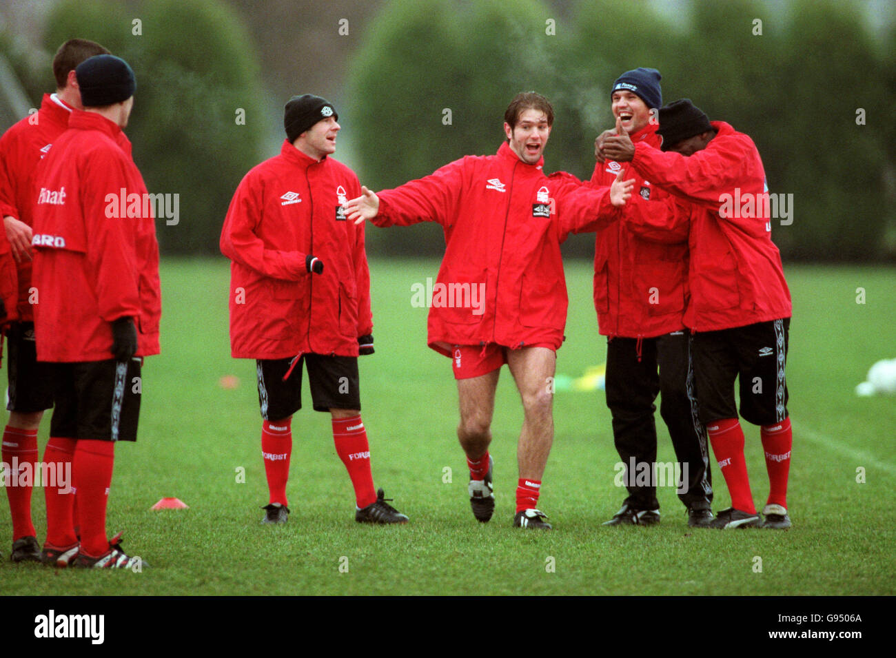Nottingham Forest's Andy Johnson (centre) entertains teammates (left ...