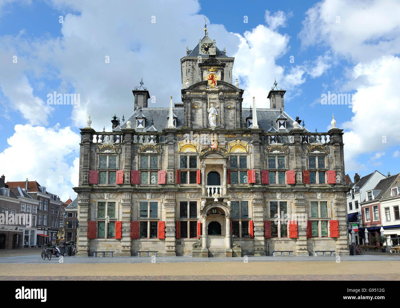 Town hall at the Market Square in Delft, Holland Stock Photo - Alamy