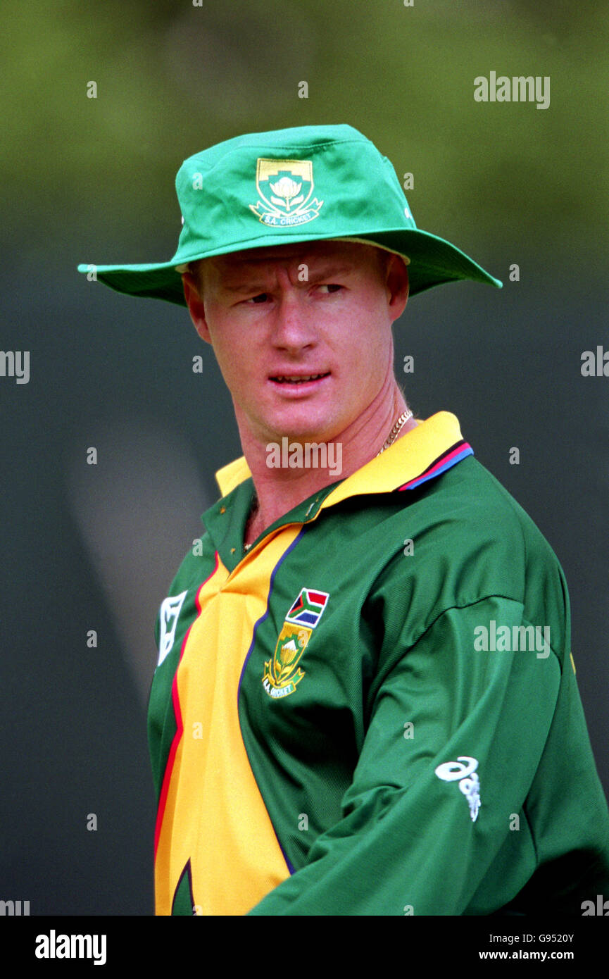 Cricket - World Cup Warm Up Match - Middlesex v South Africa Stock ...