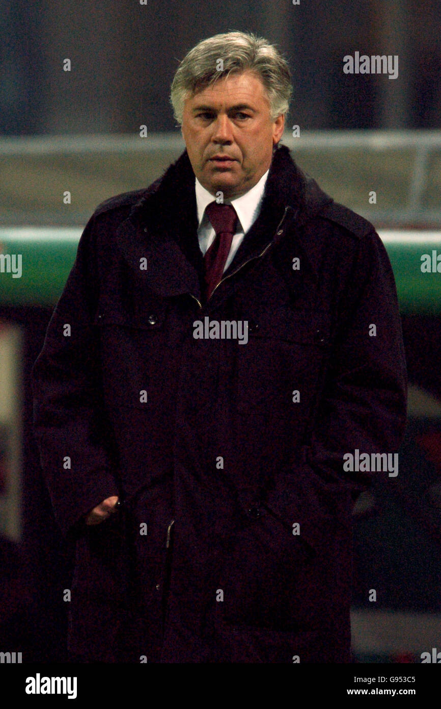 Soccer - Italian Serie A - AC Milan v Treviso - Giuseppe Meazza Stock ...