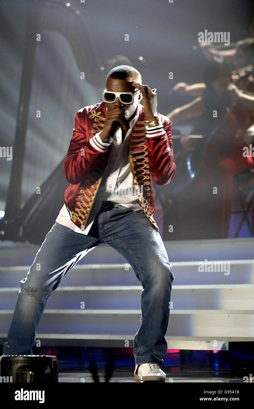 Brit Awards 2006 Stock Photo - Alamy